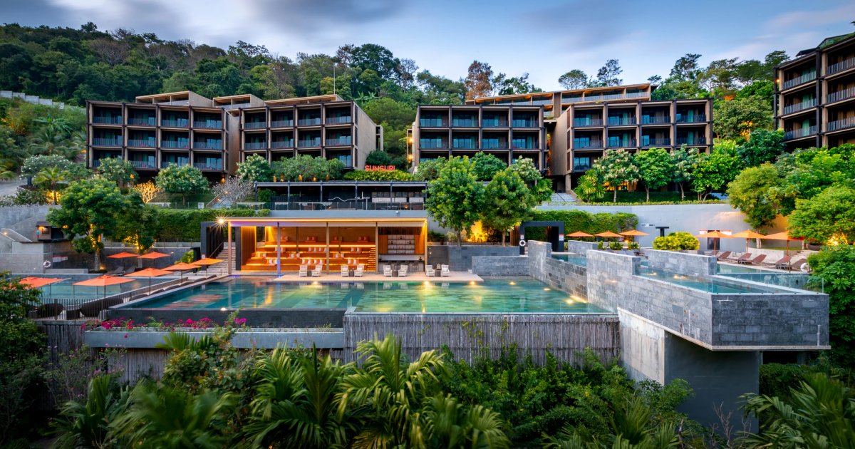 Sunsuri Phuket | Nai Harn Hillside Family Resort & Spa
